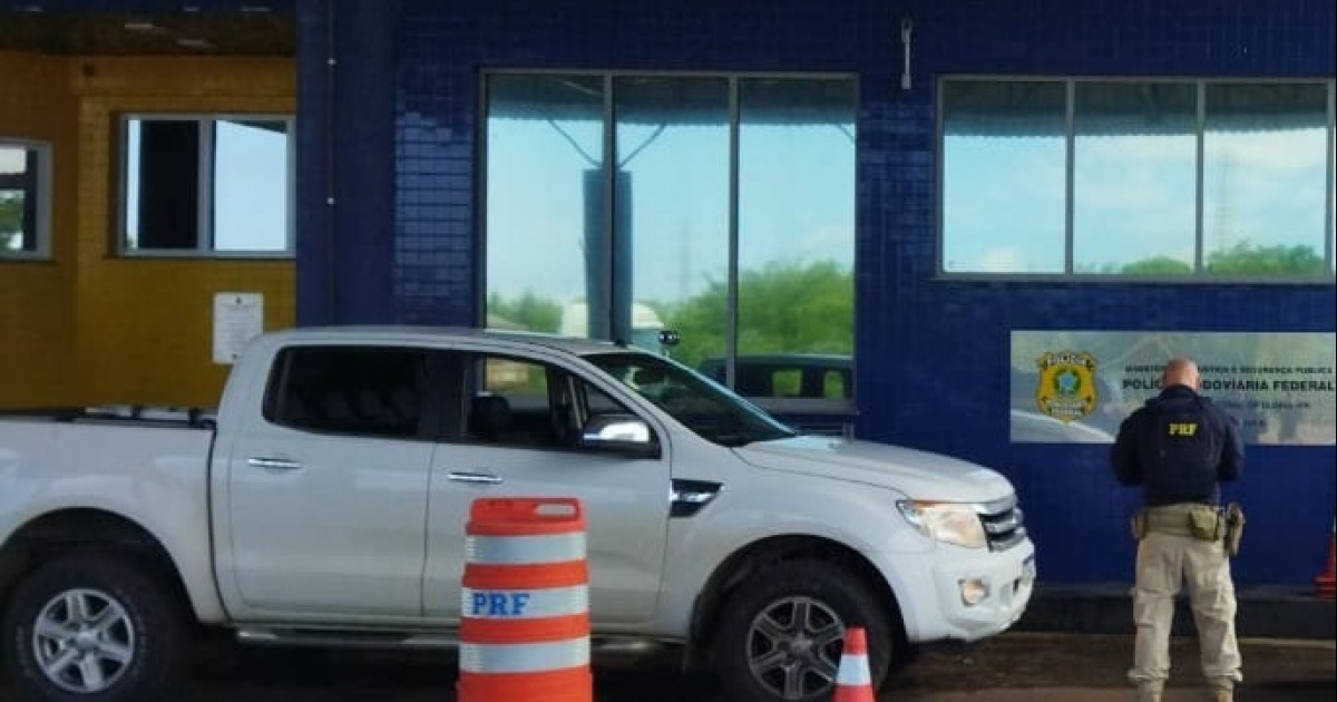 Caminhonete roubada em Toledo é recuperada na fronteira à caminho do ...